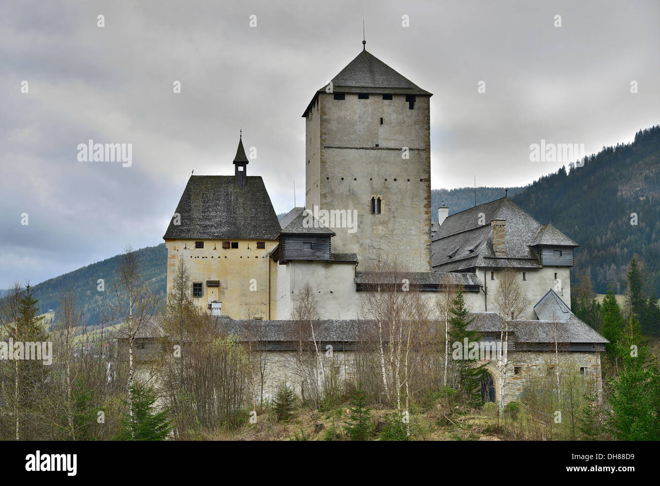 Burg Mauterndorf Castle, Mauterndorf, Salzburg, Austria Stock Photo - Alamy