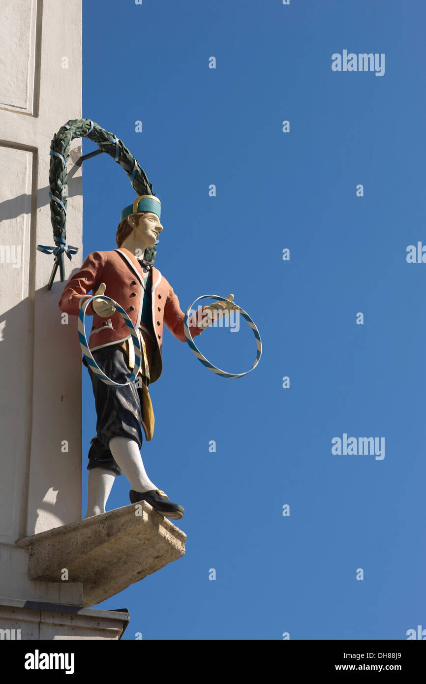 Schaeffler figure on Schaefflereck street corner, Altstadt-Lehel ...