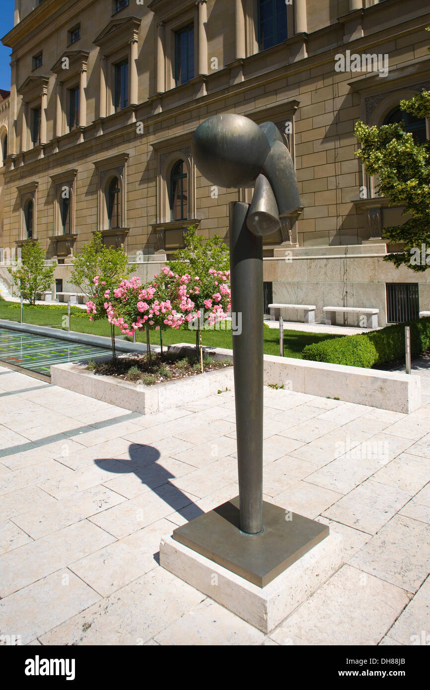 Fritz Koenig High Resolution Stock Photography and Images - Alamy