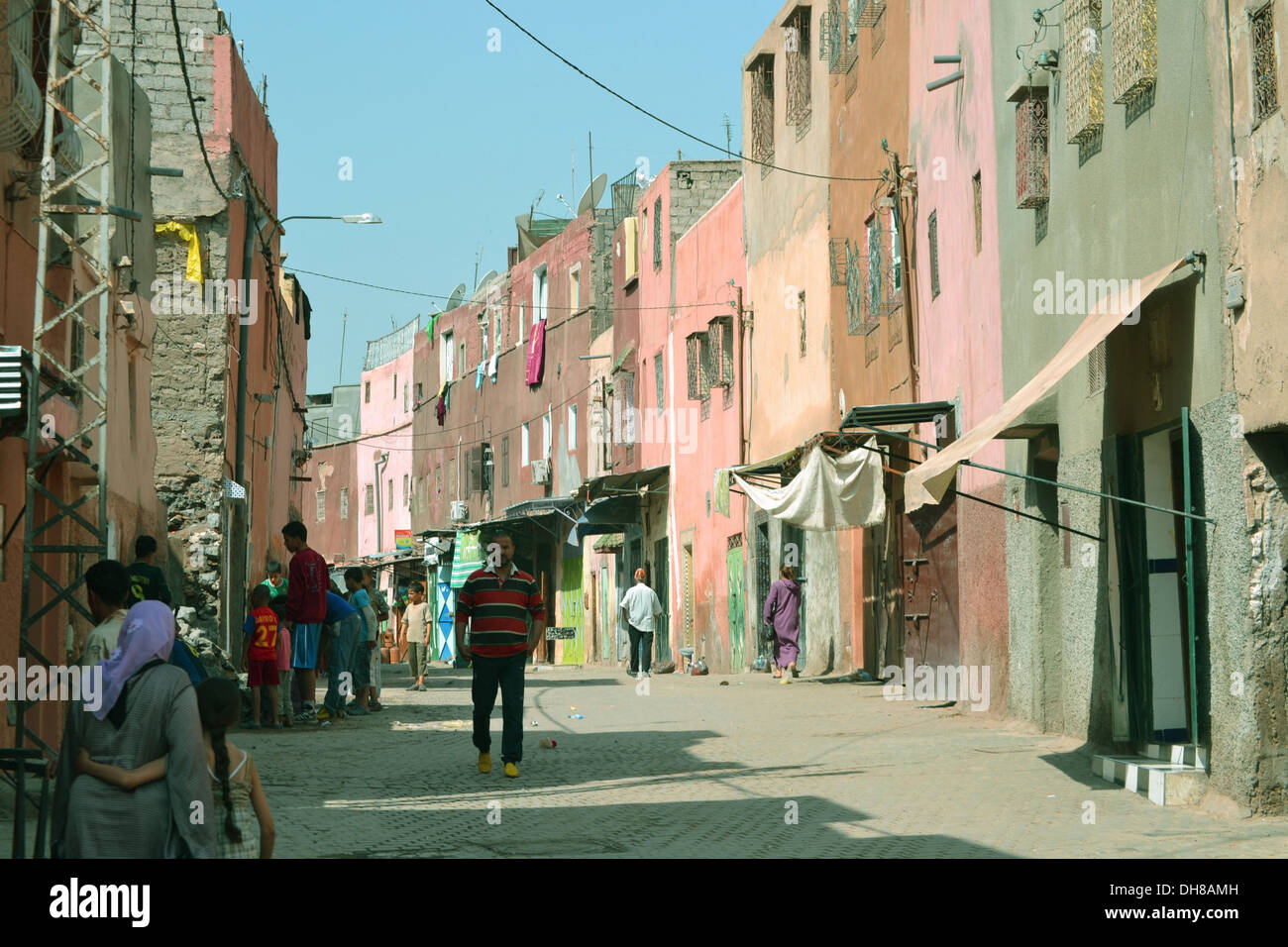Street life marrakech hi-res stock photography and images - Alamy