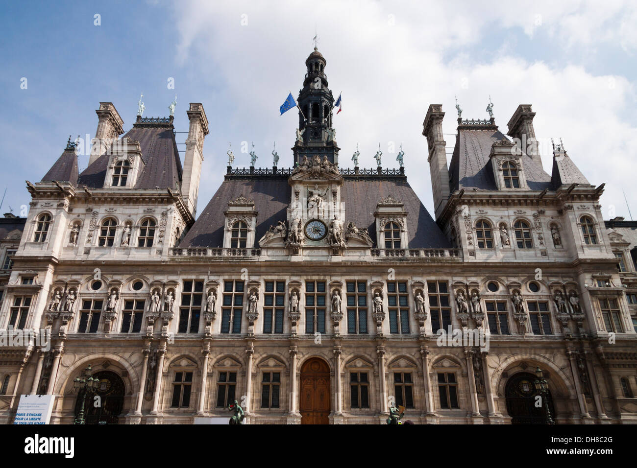 Municipal buildings paris hi-res stock photography and images - Alamy