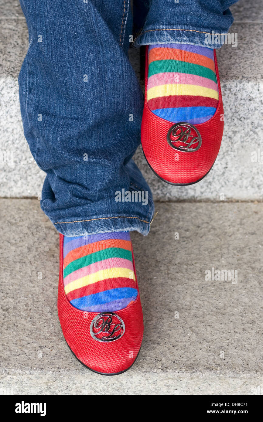 Red pumps hi-res stock photography and images - Alamy