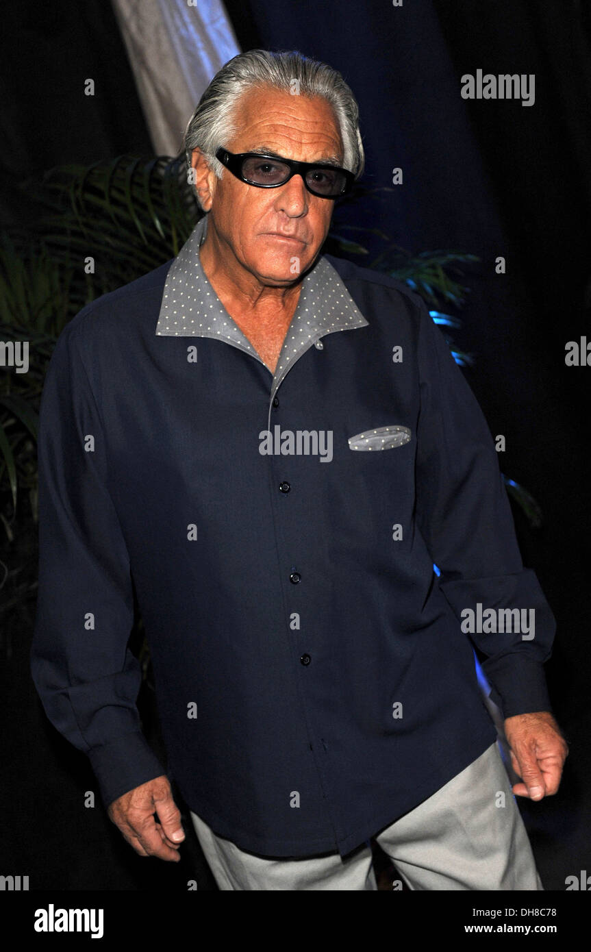 Barry weiss hi-res stock photography and images - Alamy