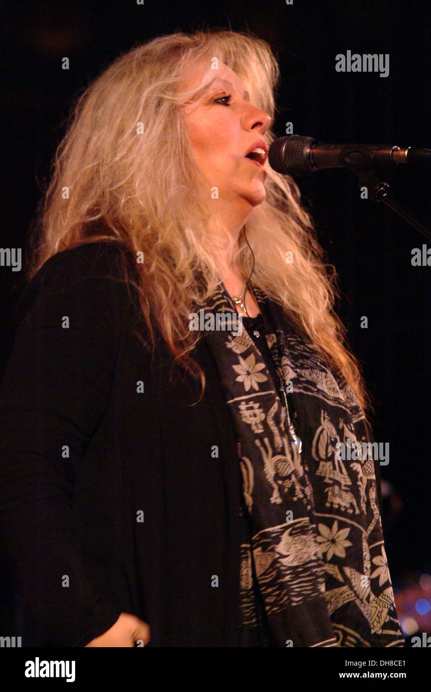 Judie tzuke hi-res stock photography and images - Alamy