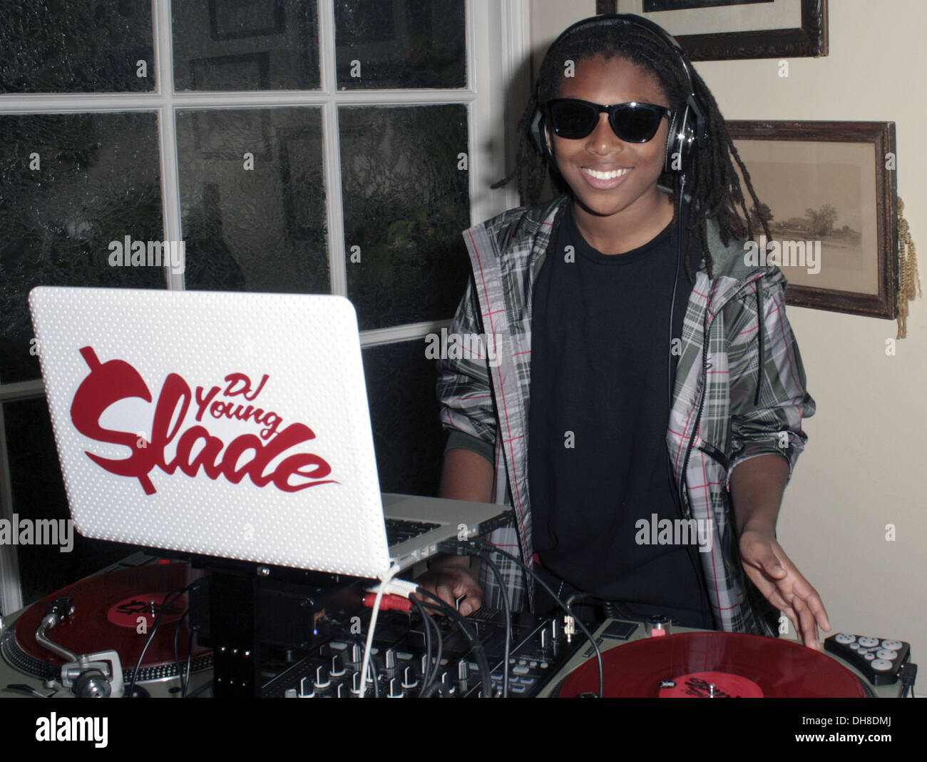 Dj young slade hi-res stock photography and images - Alamy