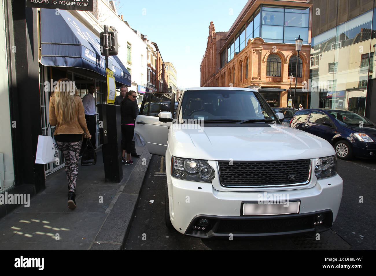 Petra Ecclestone shopping on Kings Road Petra's Land Rover Car with ...