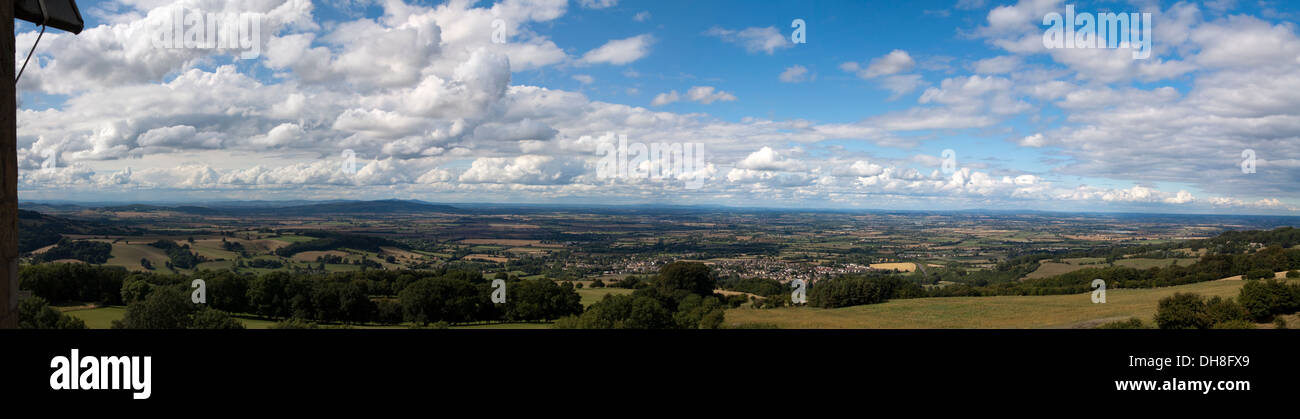 Broadway tower cotswolds panoramic hi-res stock photography and images ...