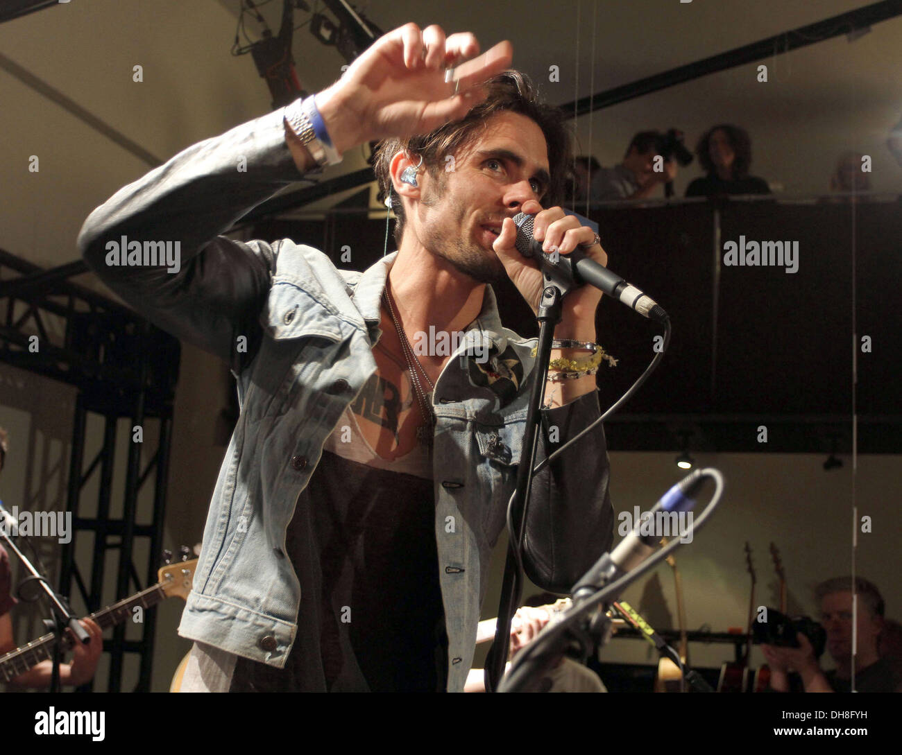 Tyson Ritter All American Rejects hold a record release party for their ...