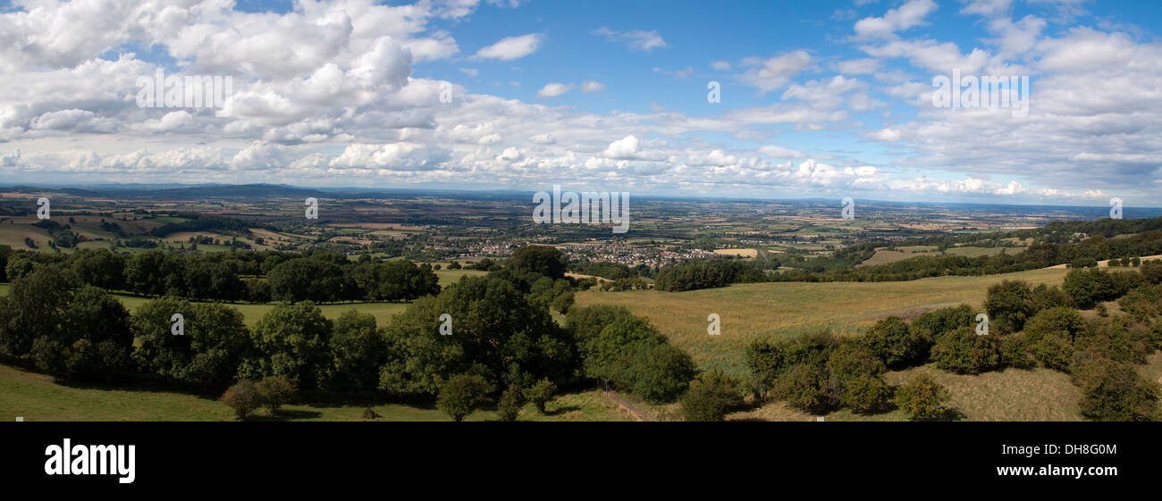 Broadway tower cotswolds panoramic hi-res stock photography and images ...