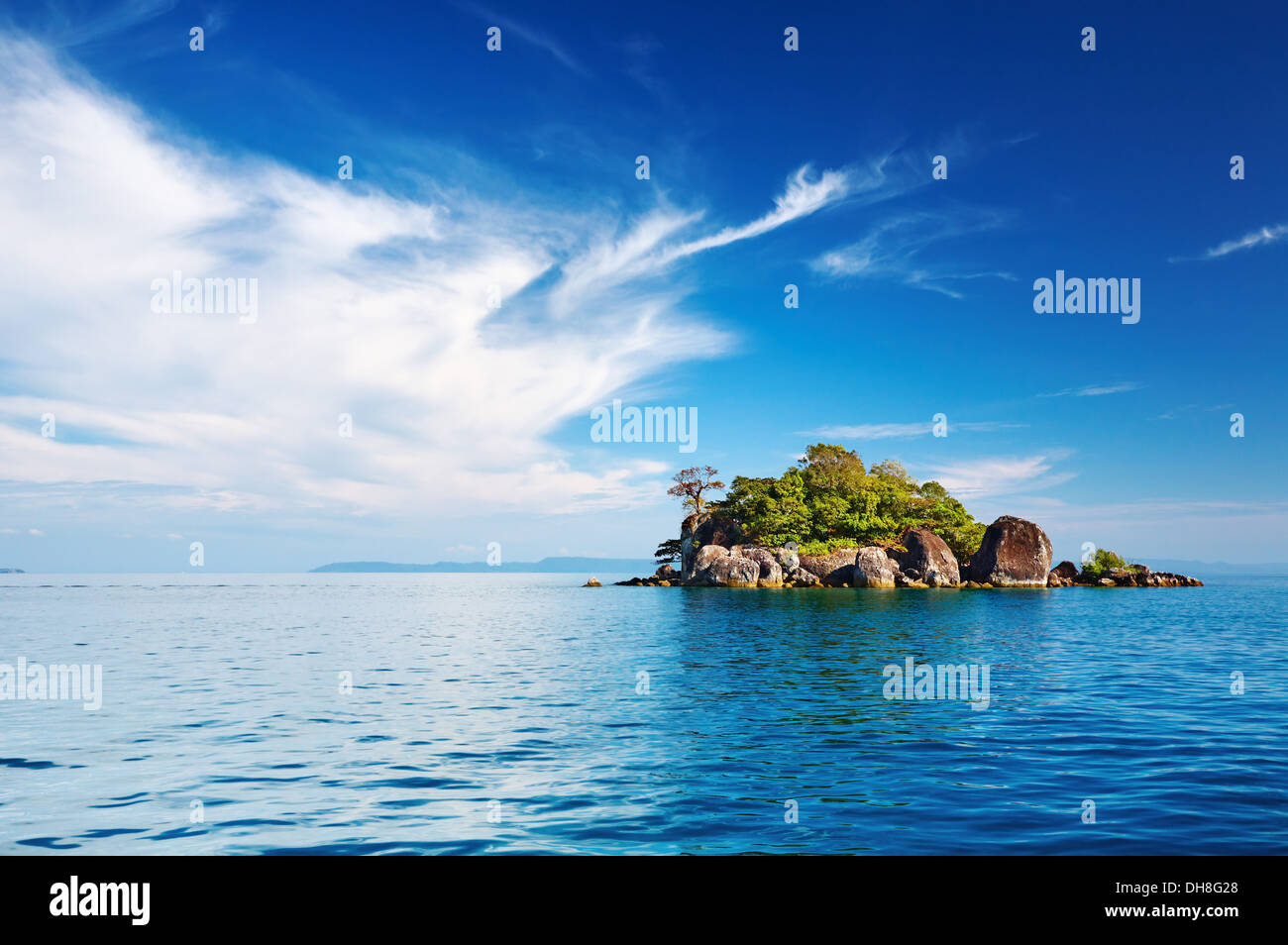 Tropical islands, Trat archipelago, Thailand Stock Photo - Alamy