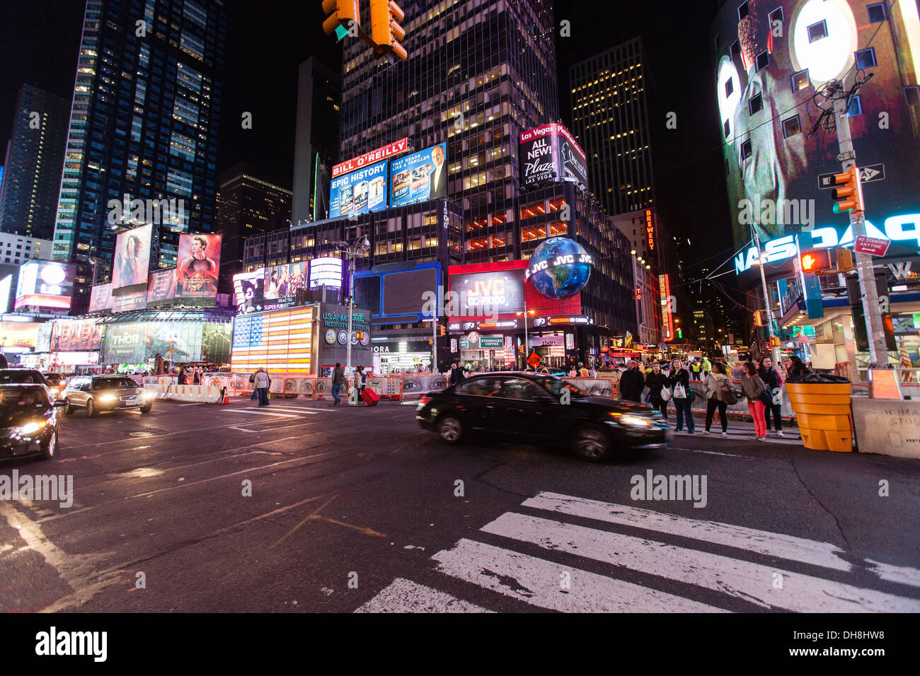 Broadway signs times square hi-res stock photography and images - Alamy