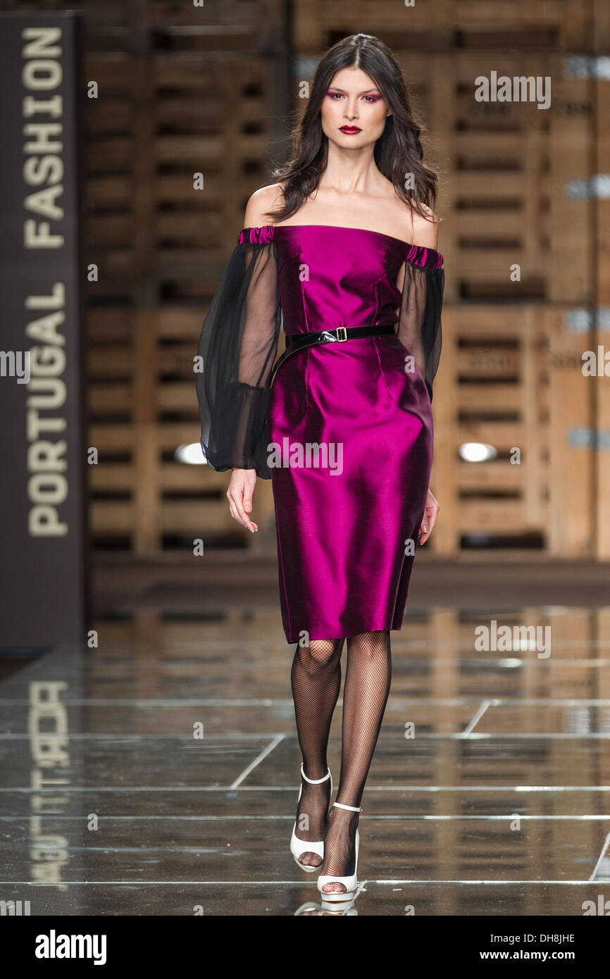 Model Portugal Fashion Week - Fall/Winter 2012 - Diogo Miranda - Runway ...