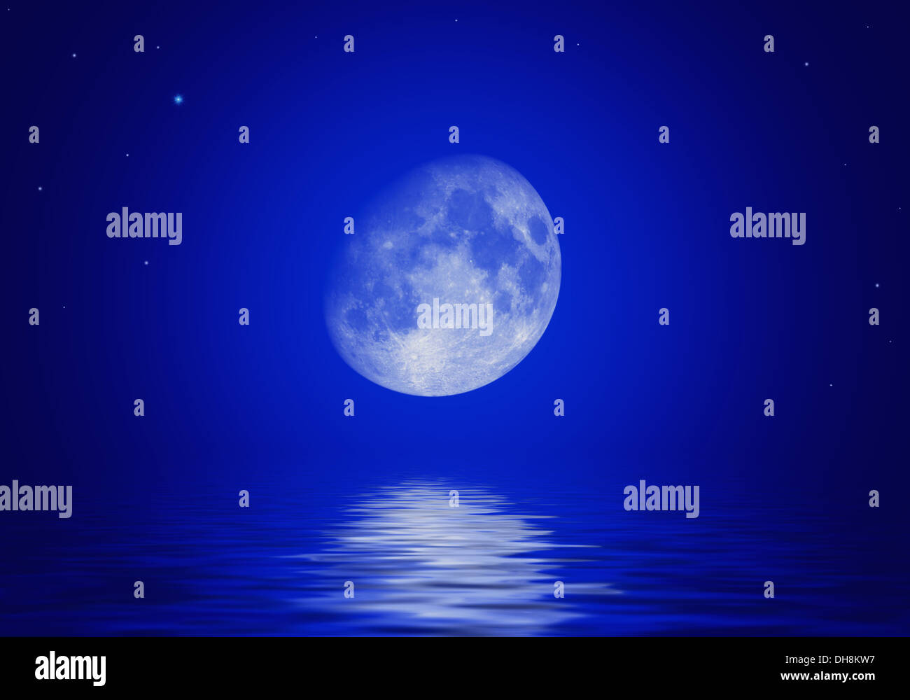 Moons reflection in water hi-res stock photography and images - Alamy