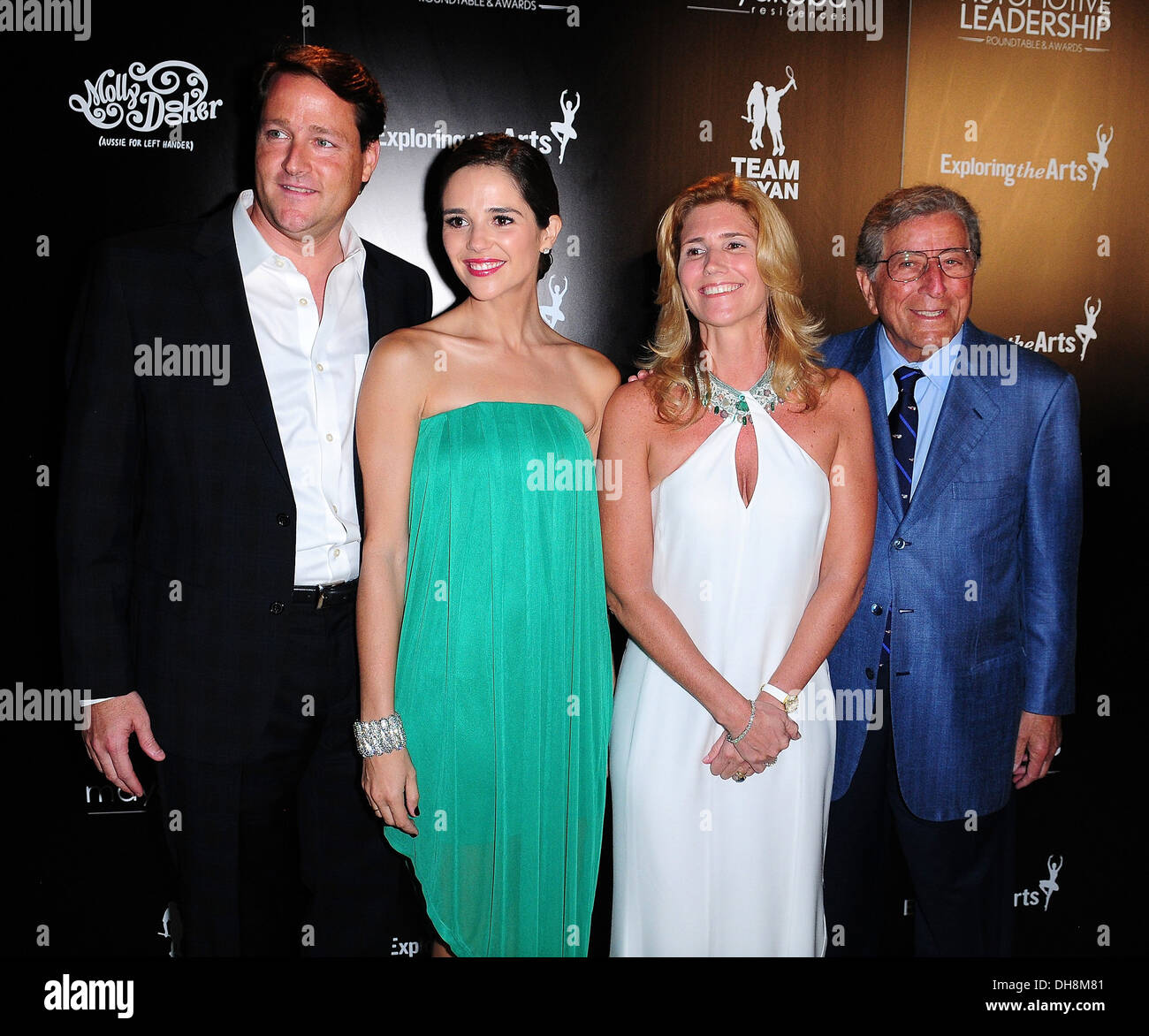 Sean Wolfington Ana Wolfington Tony Bennett and his wife Susan ...