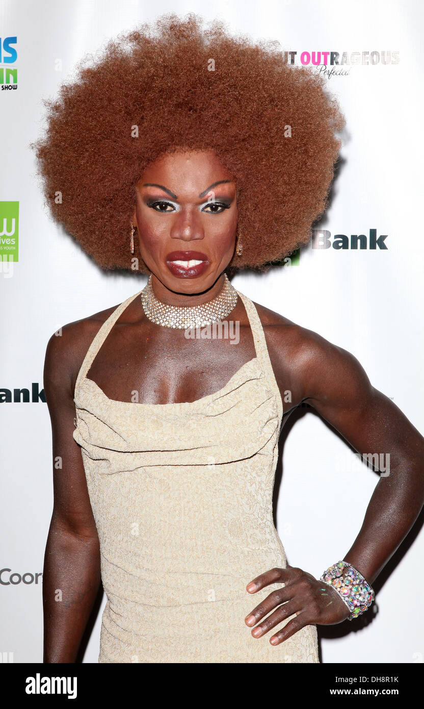 Ebonee Excell 26th Annual 'Night Of A Thousand Gowns' at Marriott ...