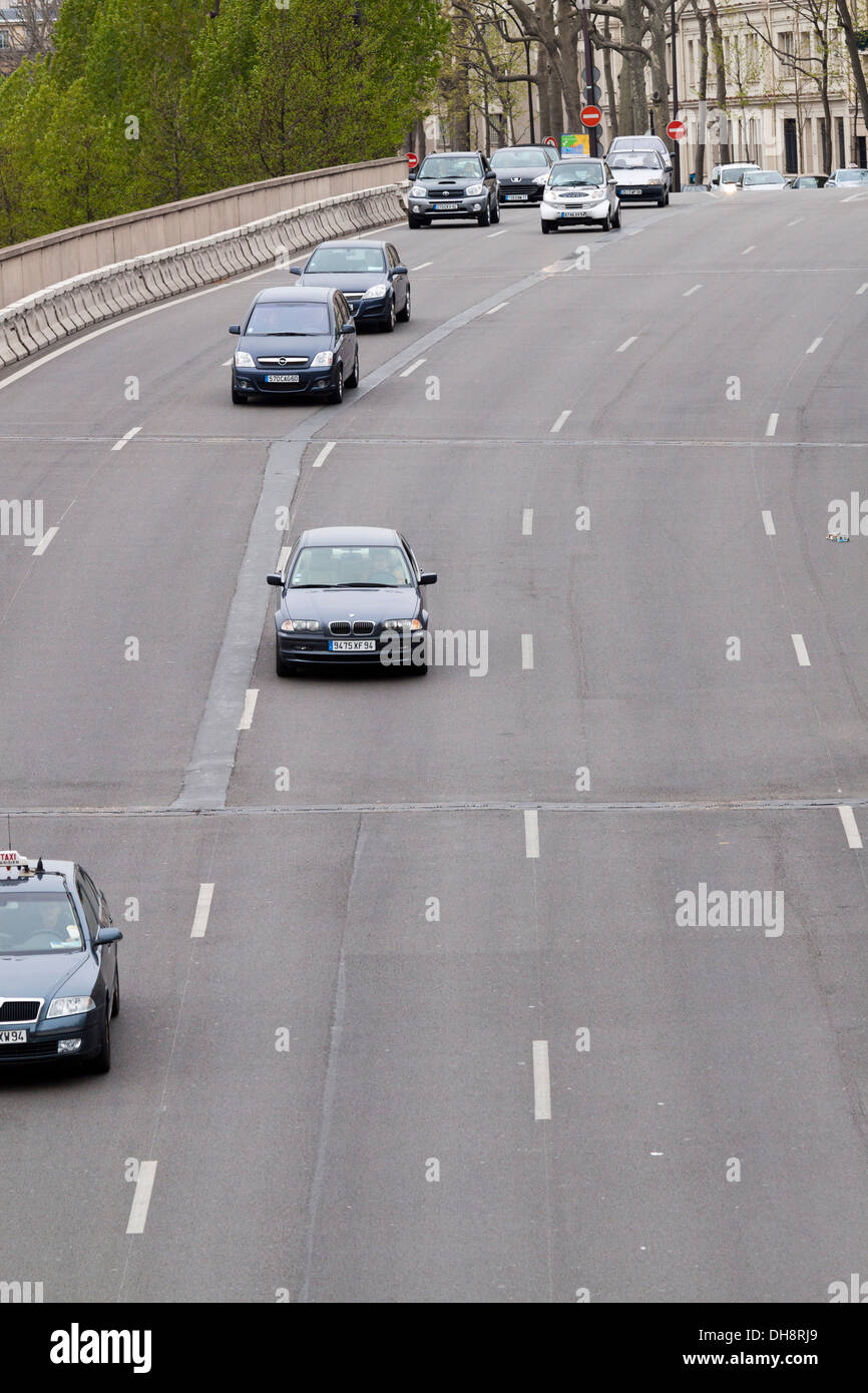 Traffic in Paris, France Stock Photo - Alamy
