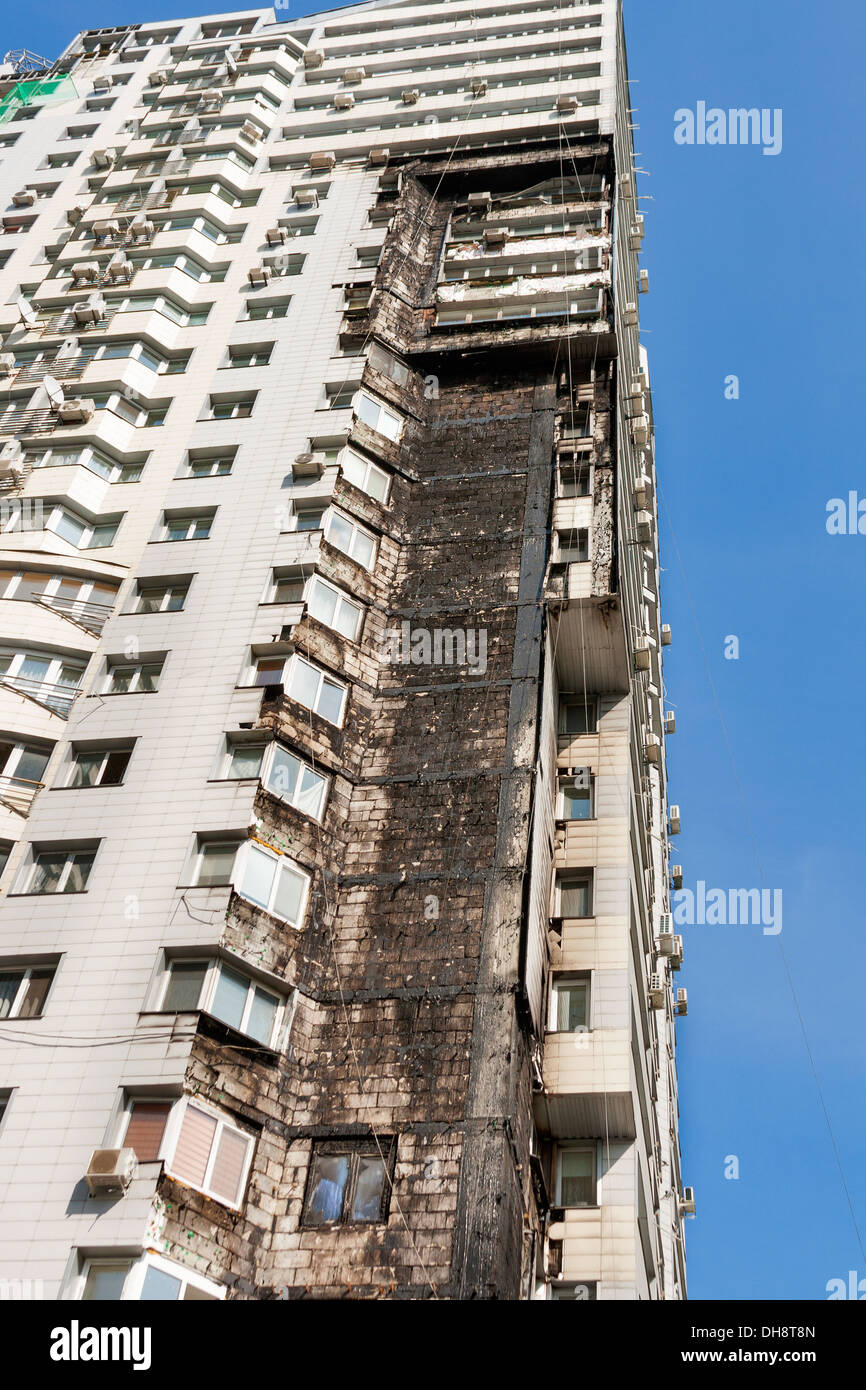 effects of modern residential building skyscraper fire Stock Photo - Alamy
