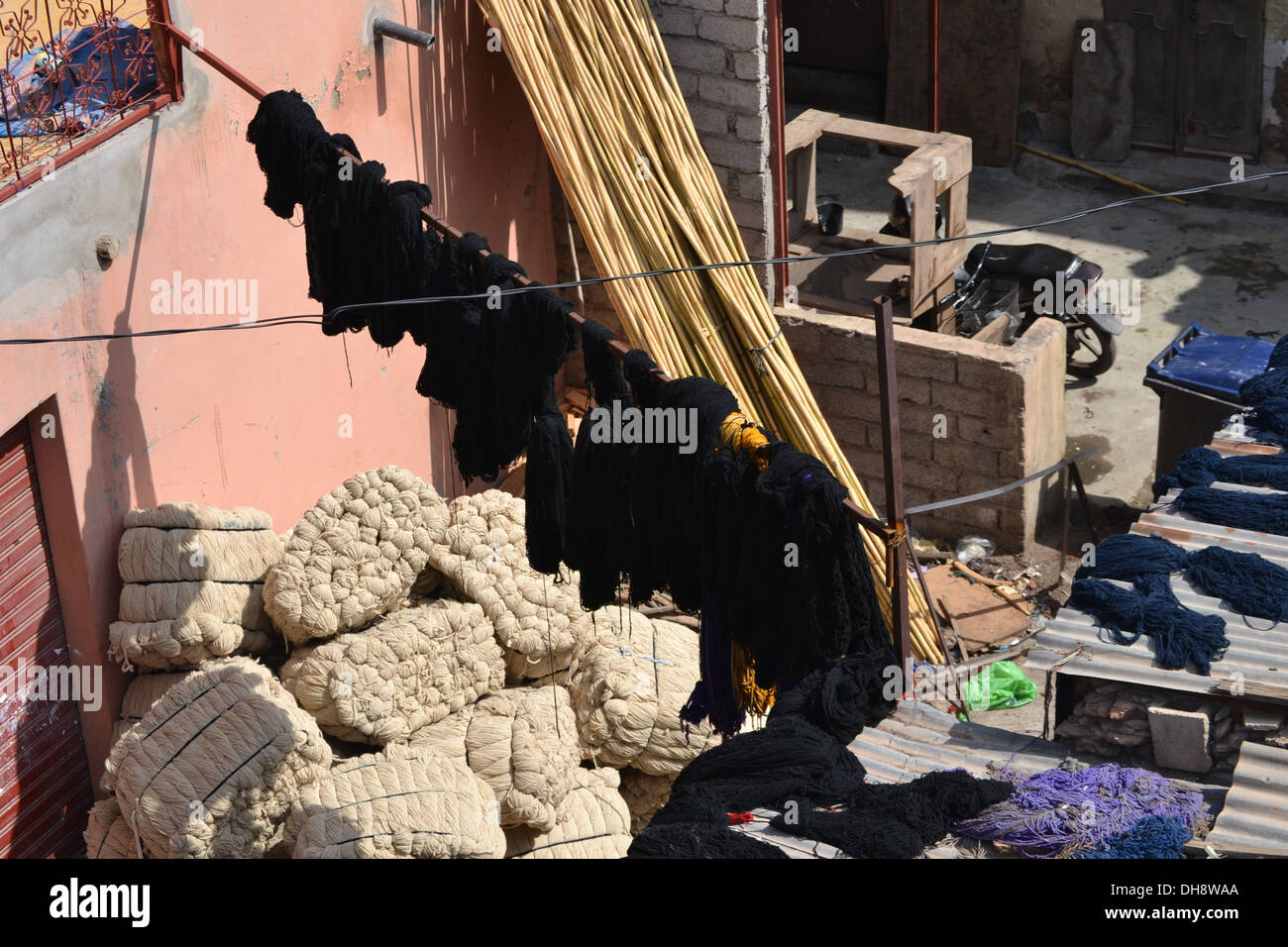 Wool drying hi-res stock photography and images - Alamy