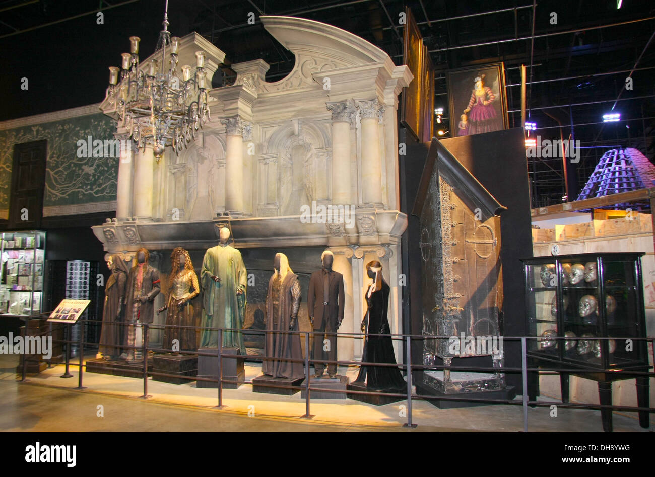 Atmosphere 'The Making of Harry Potter' Warner Bros studio tour at ...