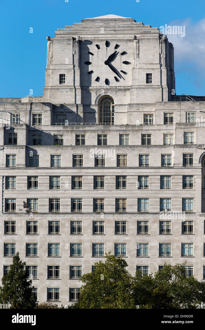 Shell Mex House, Strand, London, UK Stock Photo - Alamy