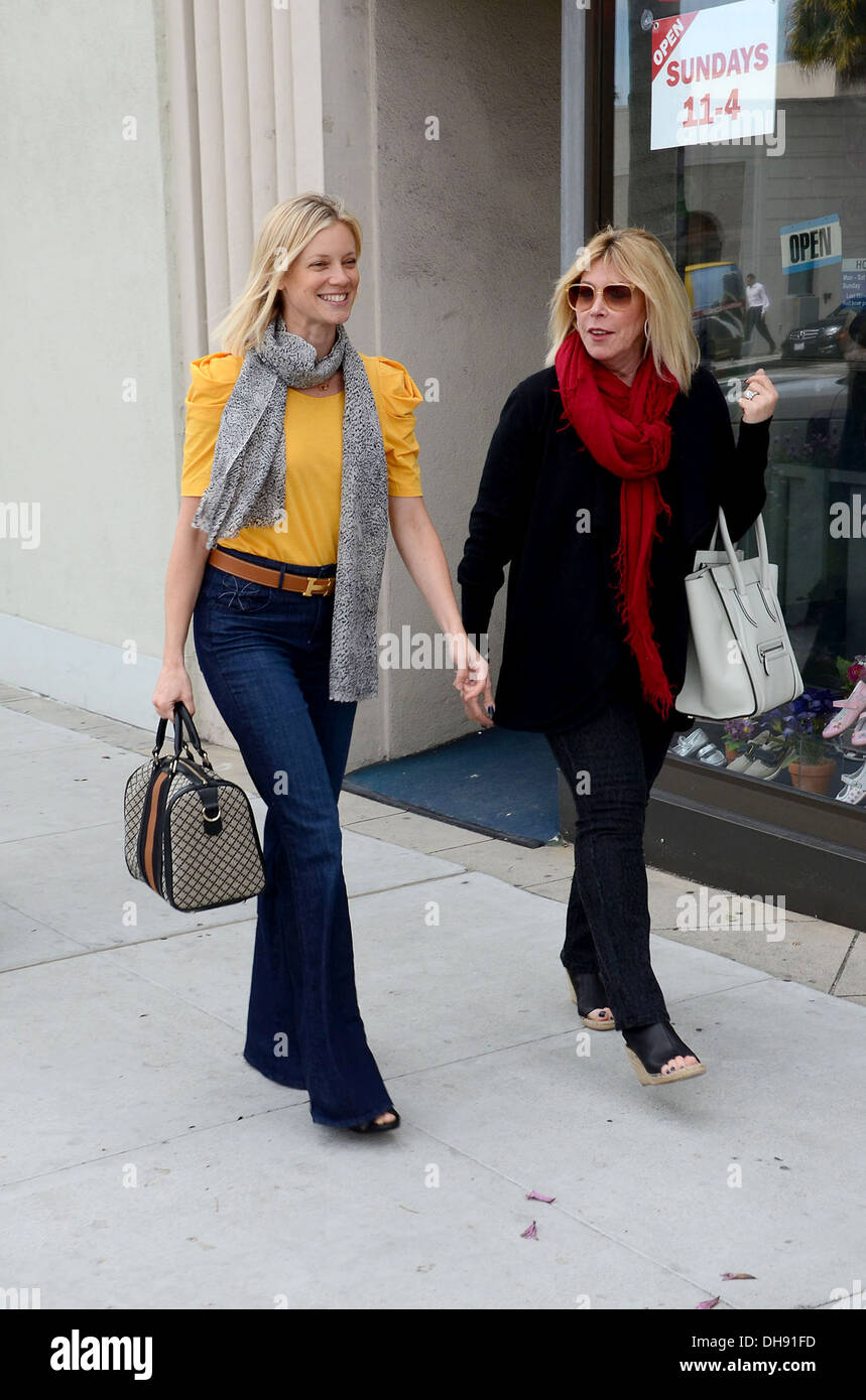 Amy Smart leaving E baldi restaurant with her mother Los Angeles ...