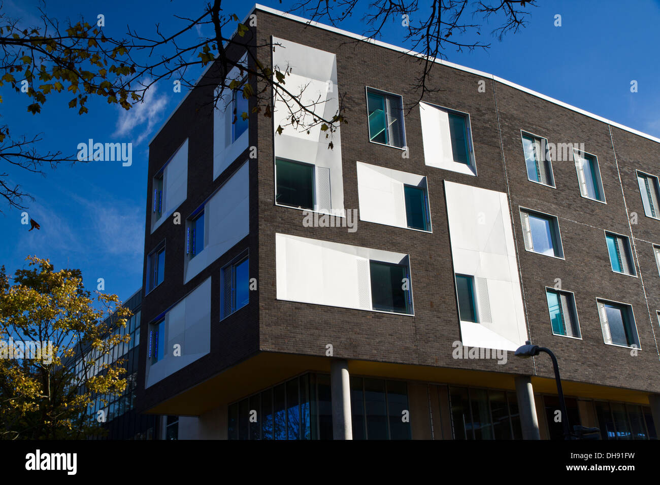 Eldon building, portsmouth hi-res stock photography and images - Alamy