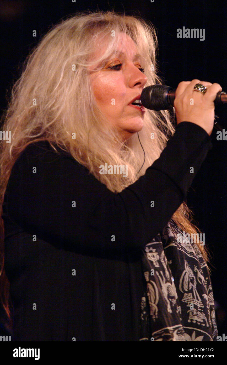 Judie tzuke hi-res stock photography and images - Alamy