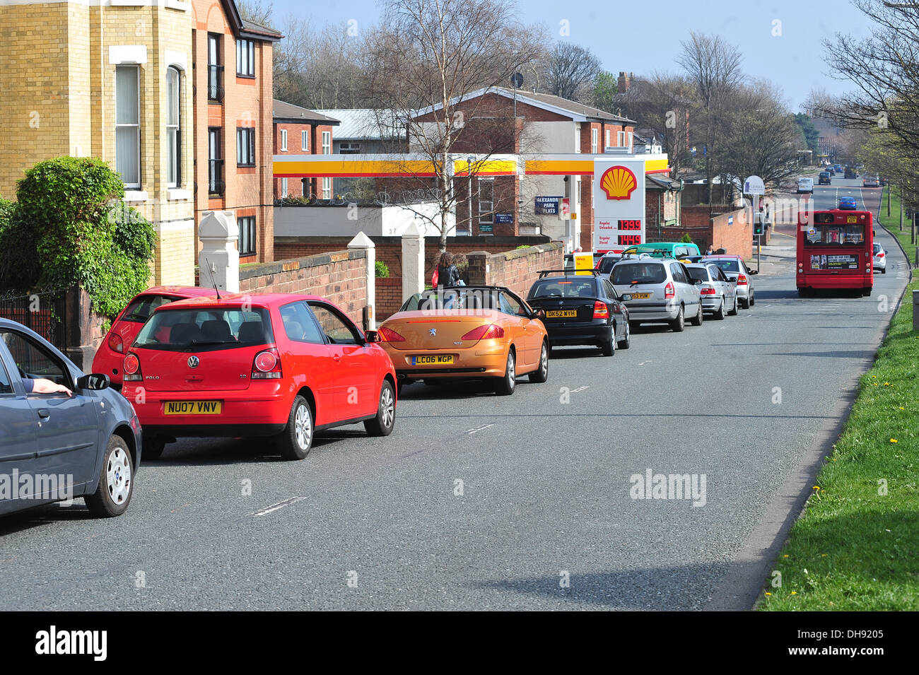 Customers are queuing at the Shell garage on Aigburth road following ...
