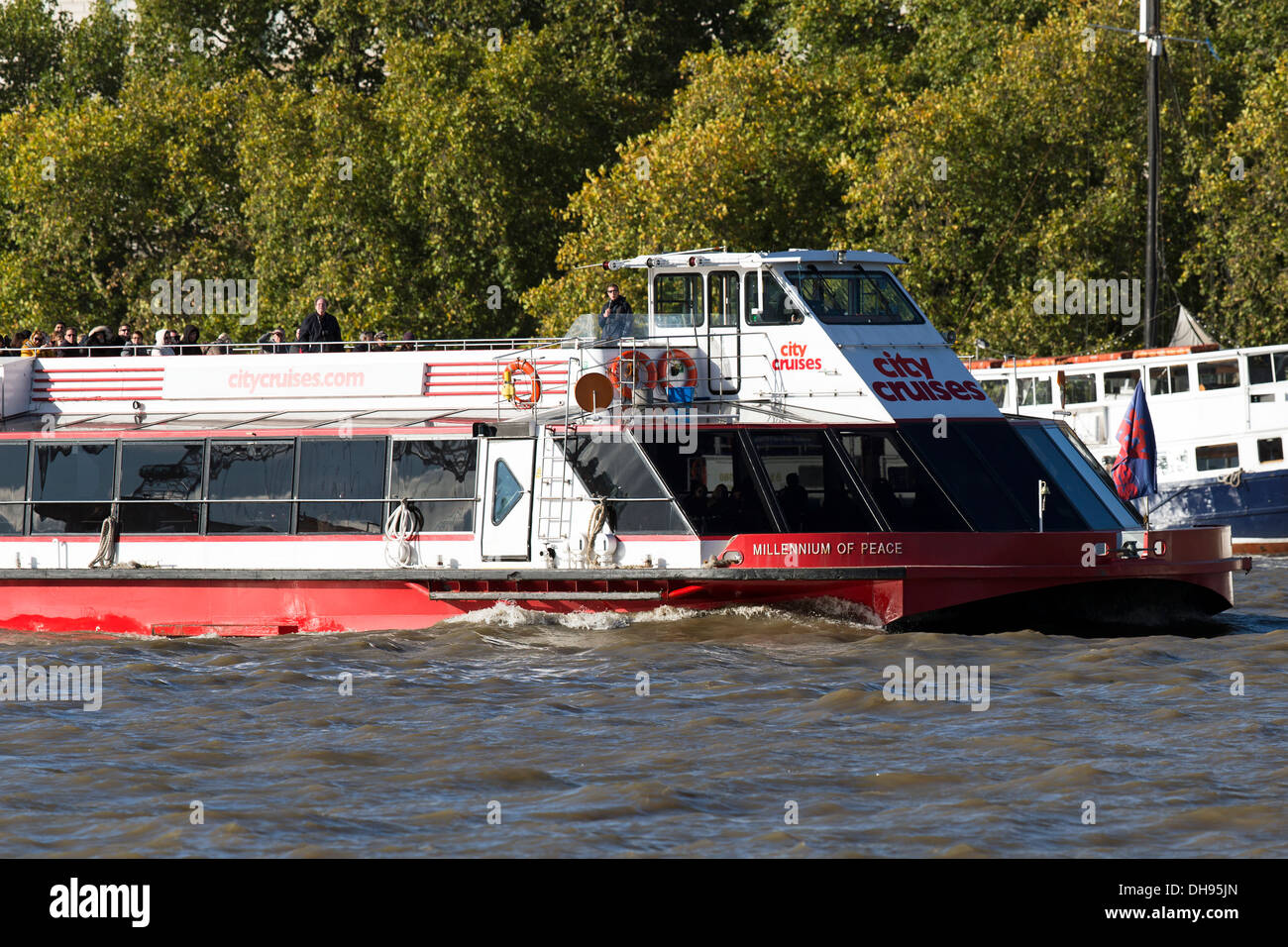 Millennium of peace hi-res stock photography and images - Alamy
