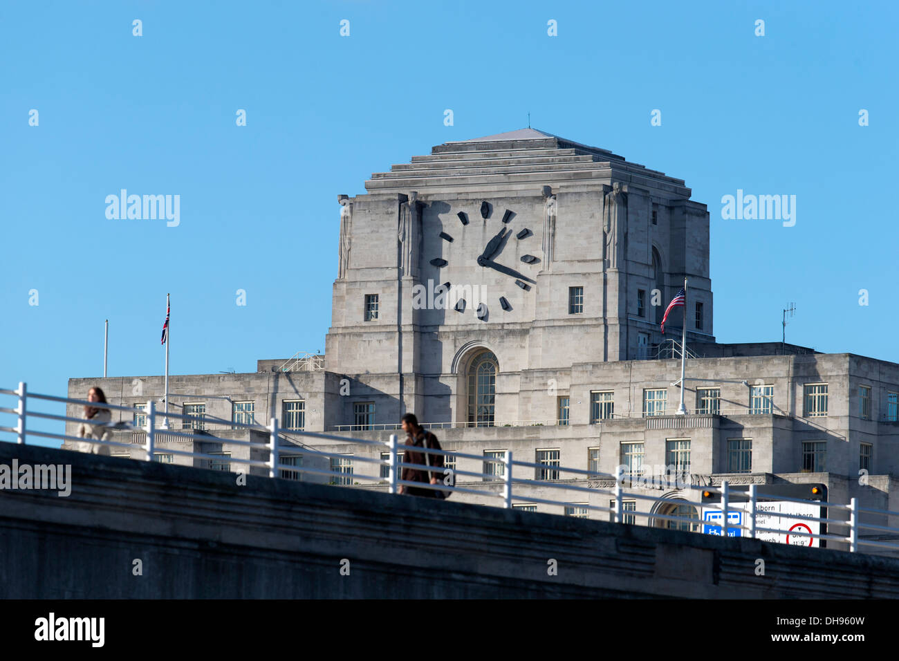 Shell Mex House & Waterloo Bridge, Strand, London, UK Stock Photo - Alamy