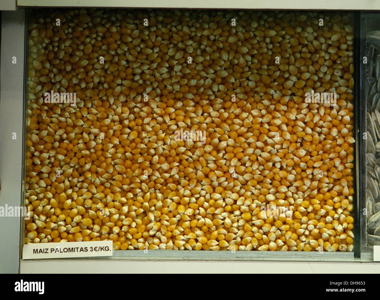 Bananas in majorca hi-res stock photography and images - Alamy