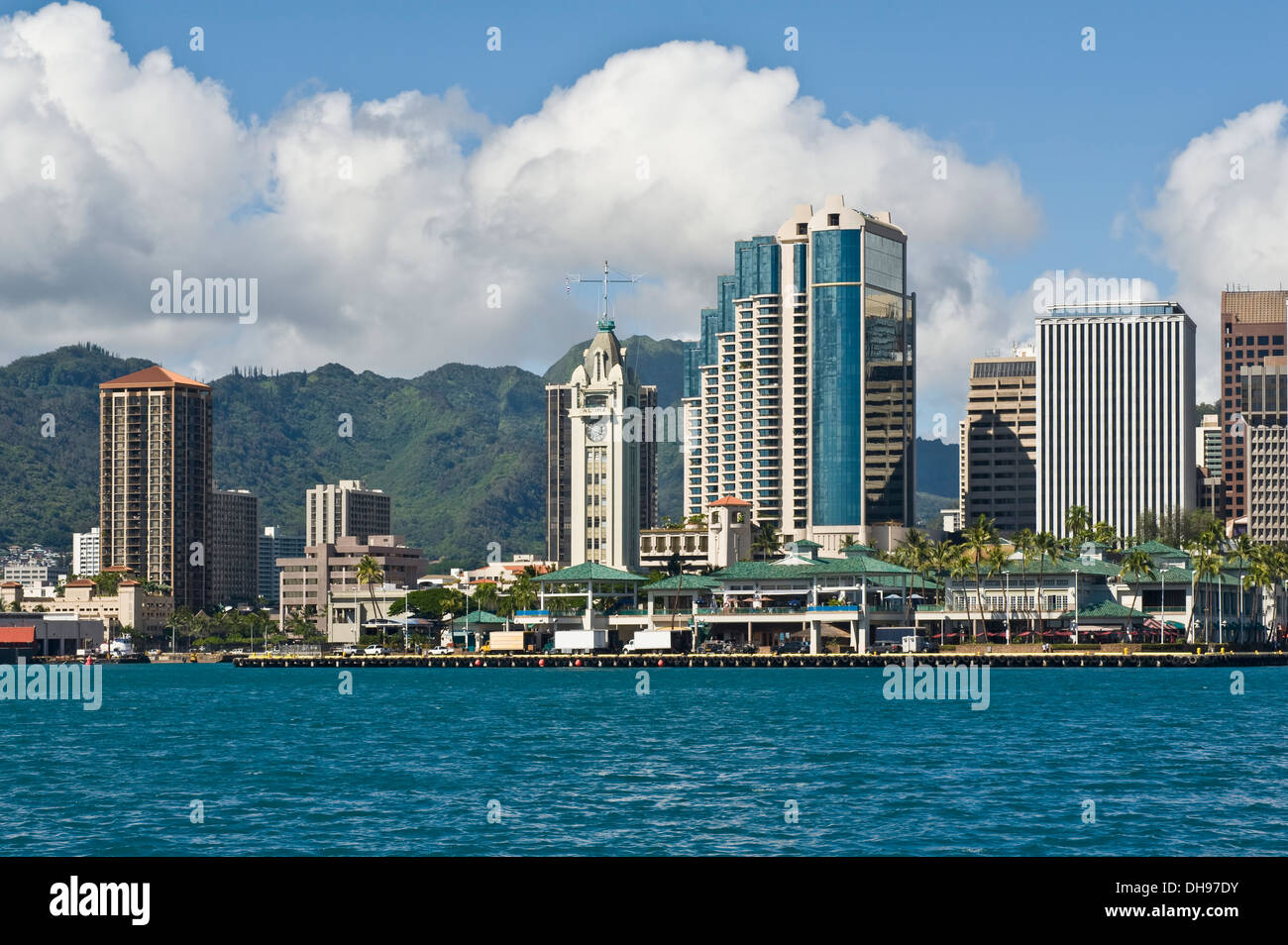Hawaii, Oahu, Honolulu Harbor, Aloha Tower And Office Buildings Stock ...