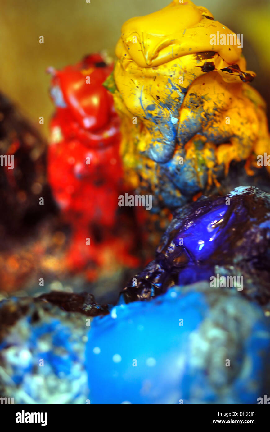 Mounds create hi-res stock photography and images - Alamy