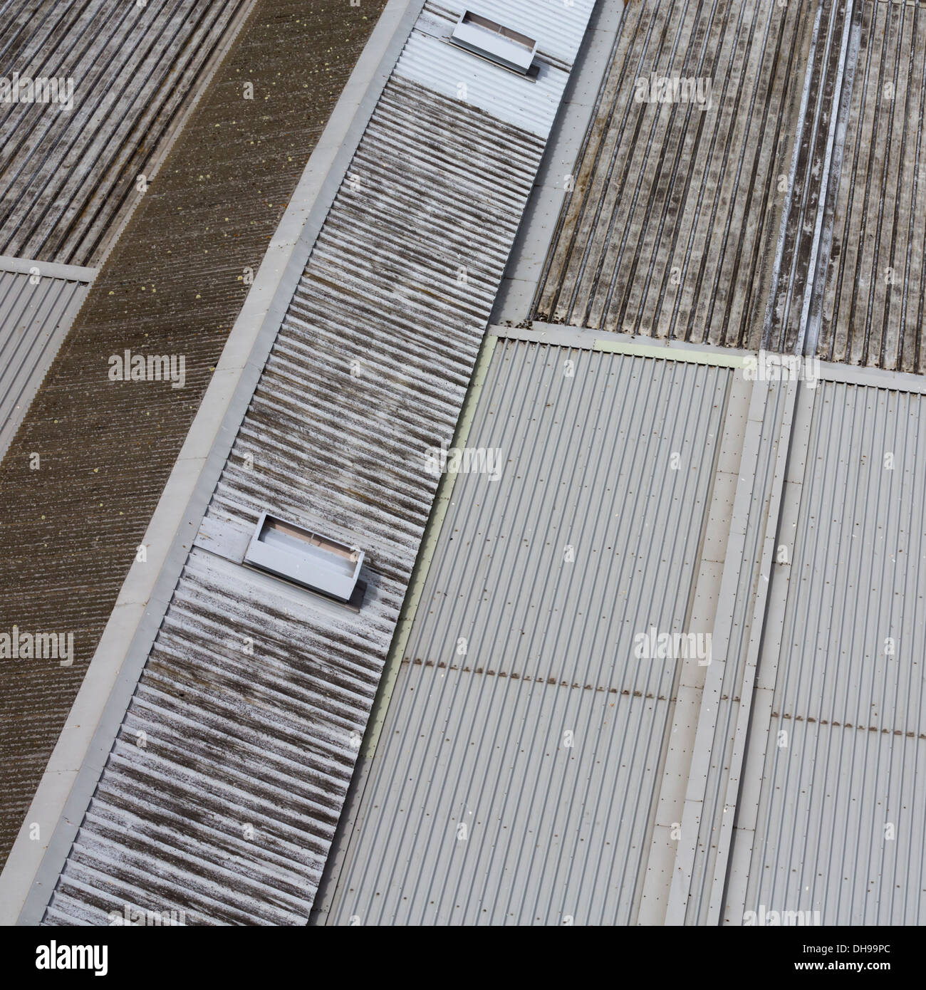 Warehouse air vent hi-res stock photography and images - Alamy