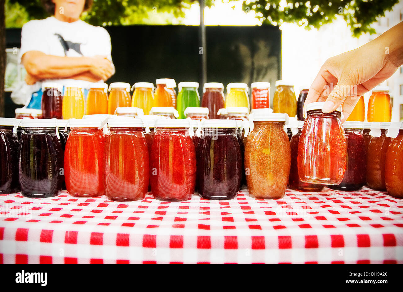 Jam jars display market hi-res stock photography and images - Alamy