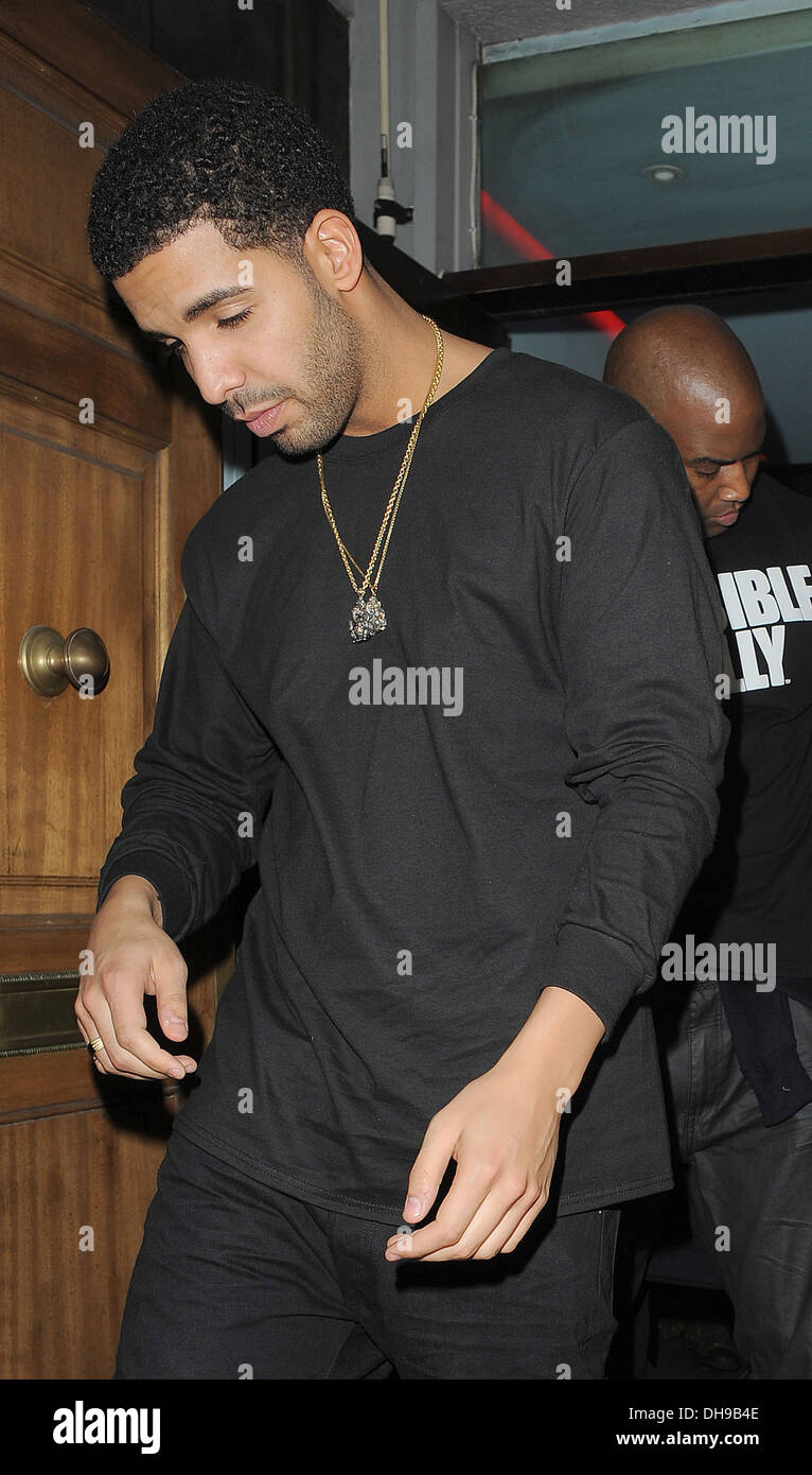 Drake leaving Low Club in Mayfair at 3.30am. London, England - 28.03.12 ...