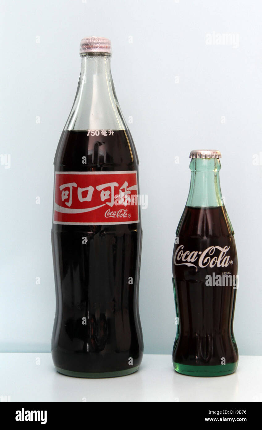 Coca-Cola Collection Here is a collection of Gan Yilai's Coca-Cola ...