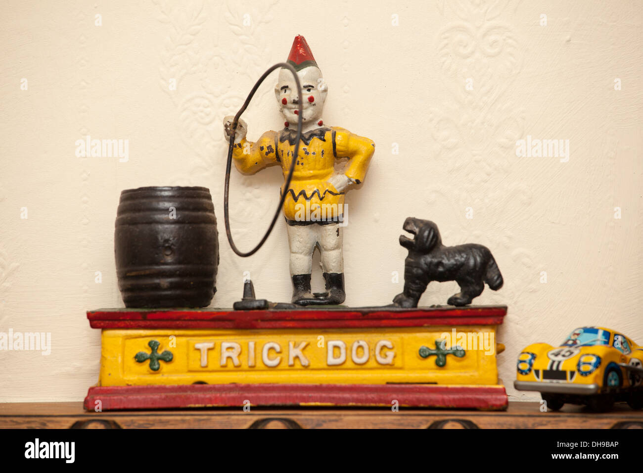 Dog clown hi-res stock photography and images - Alamy
