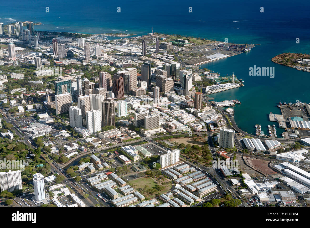 Honolulu aerial hi-res stock photography and images - Alamy