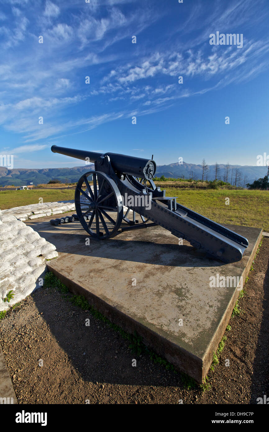 Long Tom gun from the Boer War on display at the top of a mountain in ...