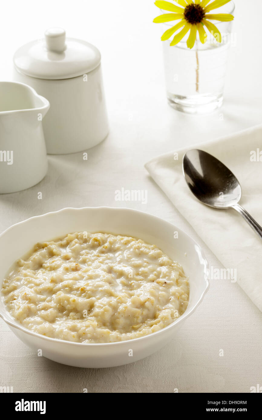 Cereal porridge hi-res stock photography and images - Alamy