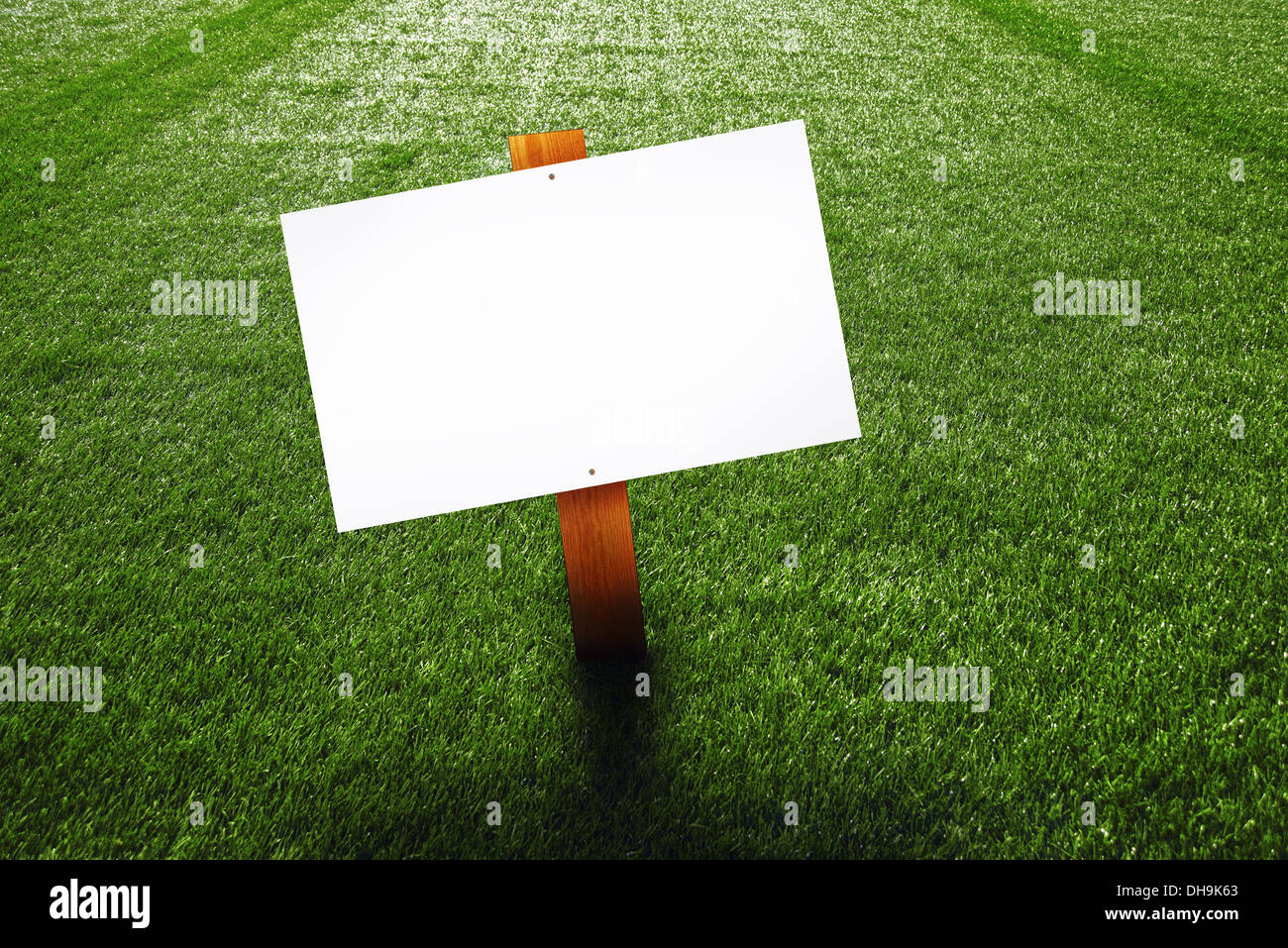 Blank sign hi-res stock photography and images - Alamy