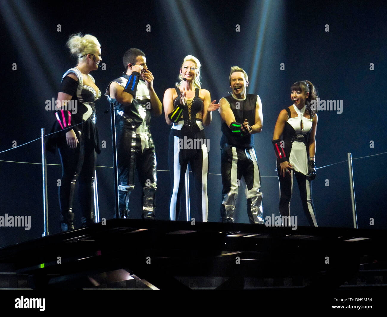 Steps - Ultimate Tour performing opening night of their reunion tour at ...