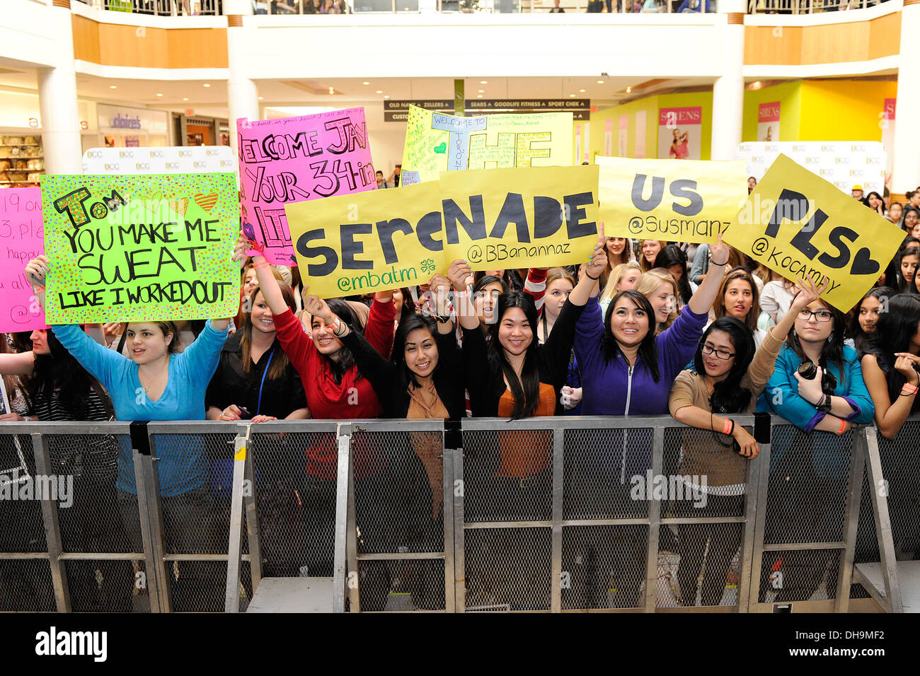 Fans with posters 'The Wanted' acoustic performance & autograph session ...