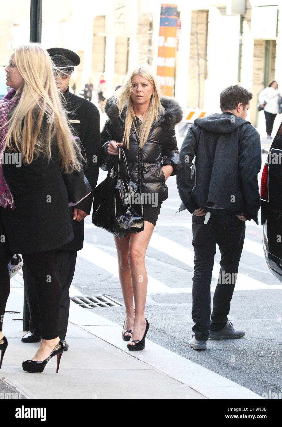 Actress Tara Reid leaving her Soho hotel in lower Manhattan New York ...