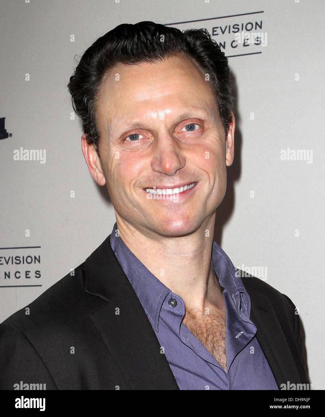 Tony goldwyn welcome to shondaland hi-res stock photography and images ...