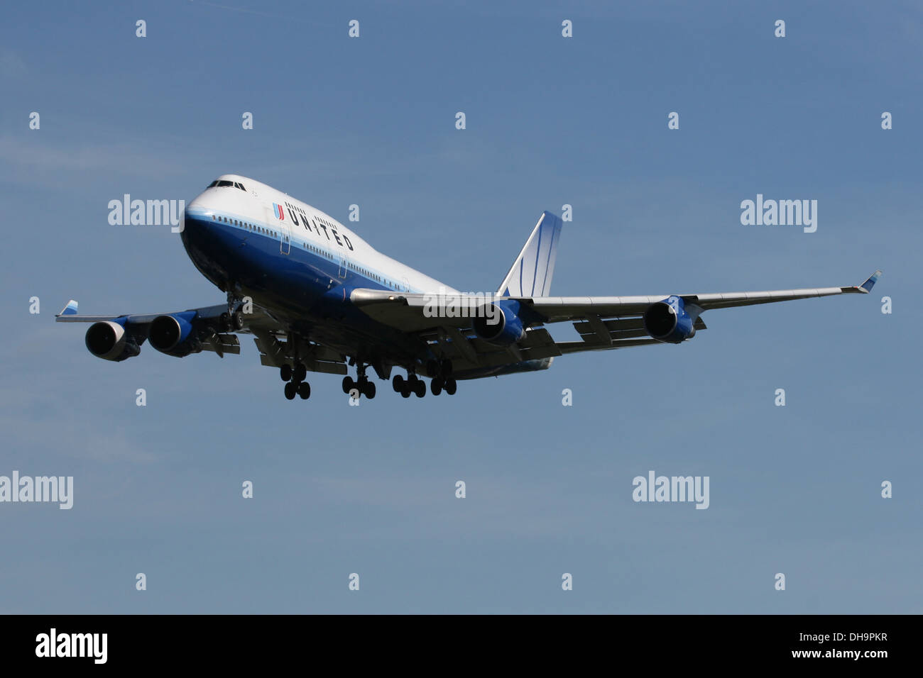 Boeing 747 of united airlines hi-res stock photography and images - Alamy