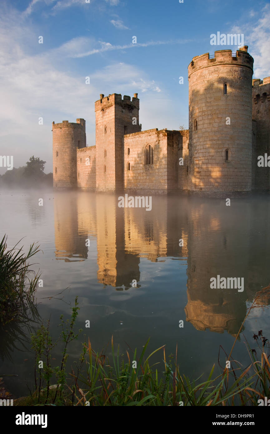 Bodiam medieval castle with moat on foggy Autumn morning Stock Photo ...