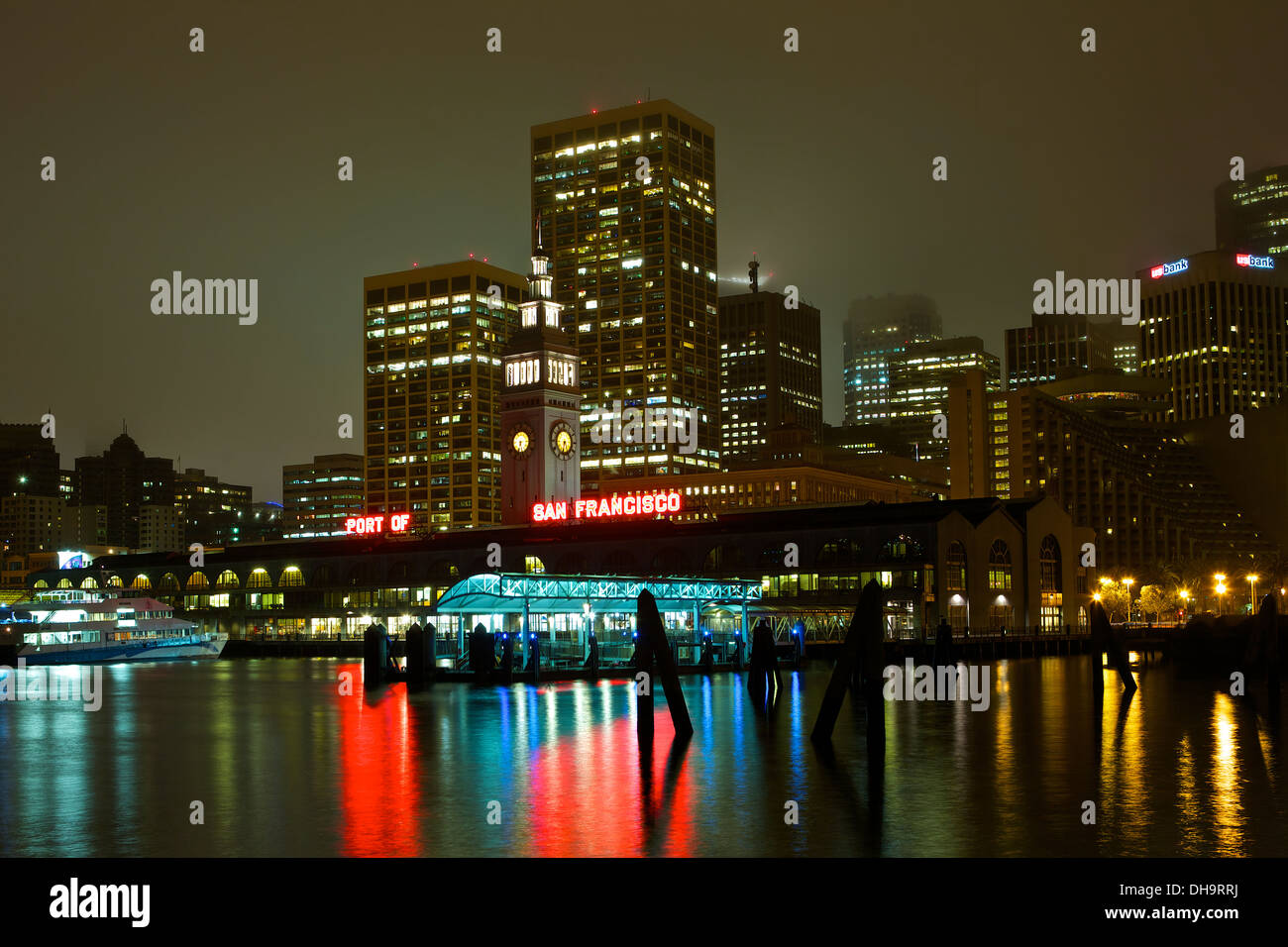San Francisco Ferry Building At Night Stock Photo - Alamy