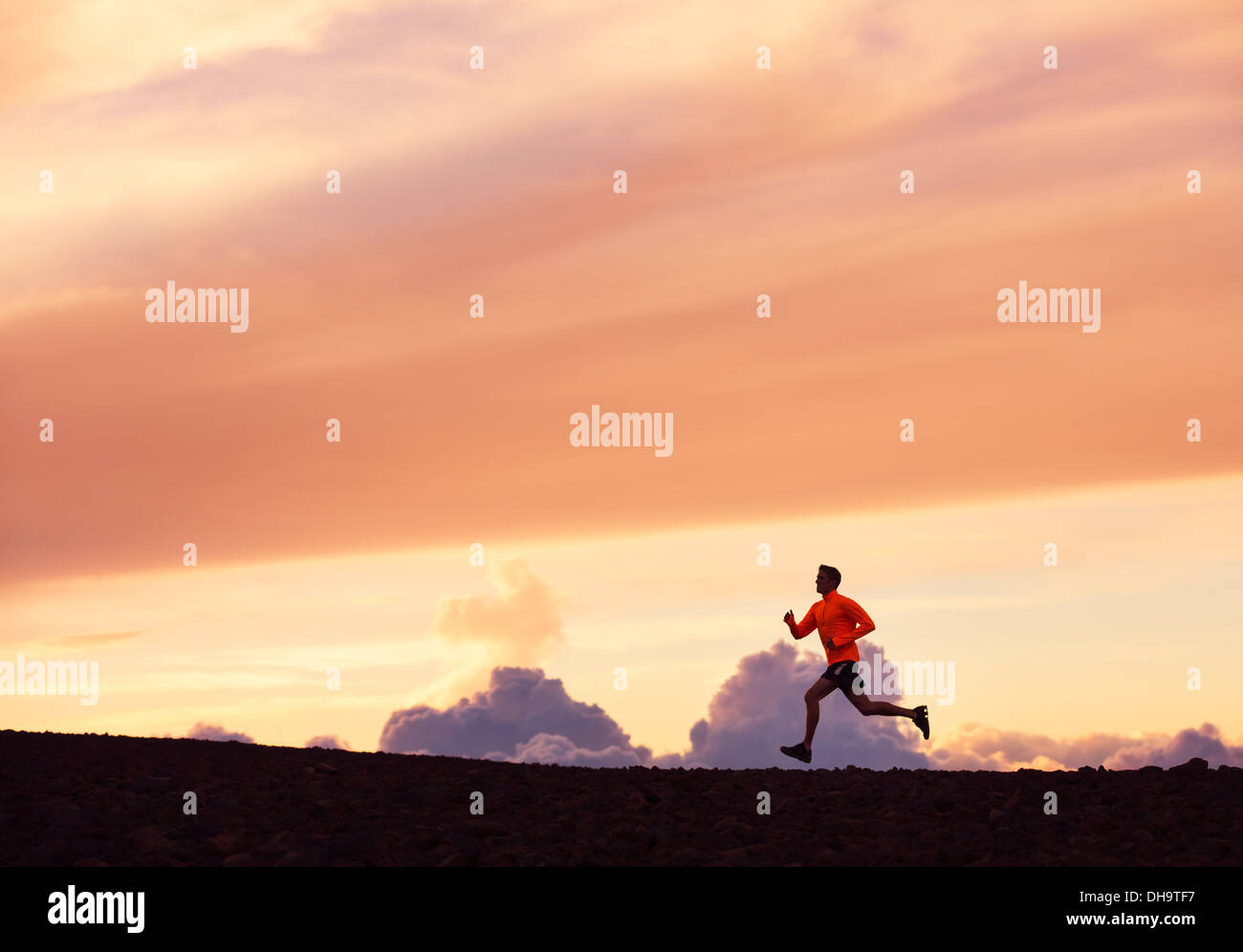Silhouette of young man running hi-res stock photography and images - Alamy